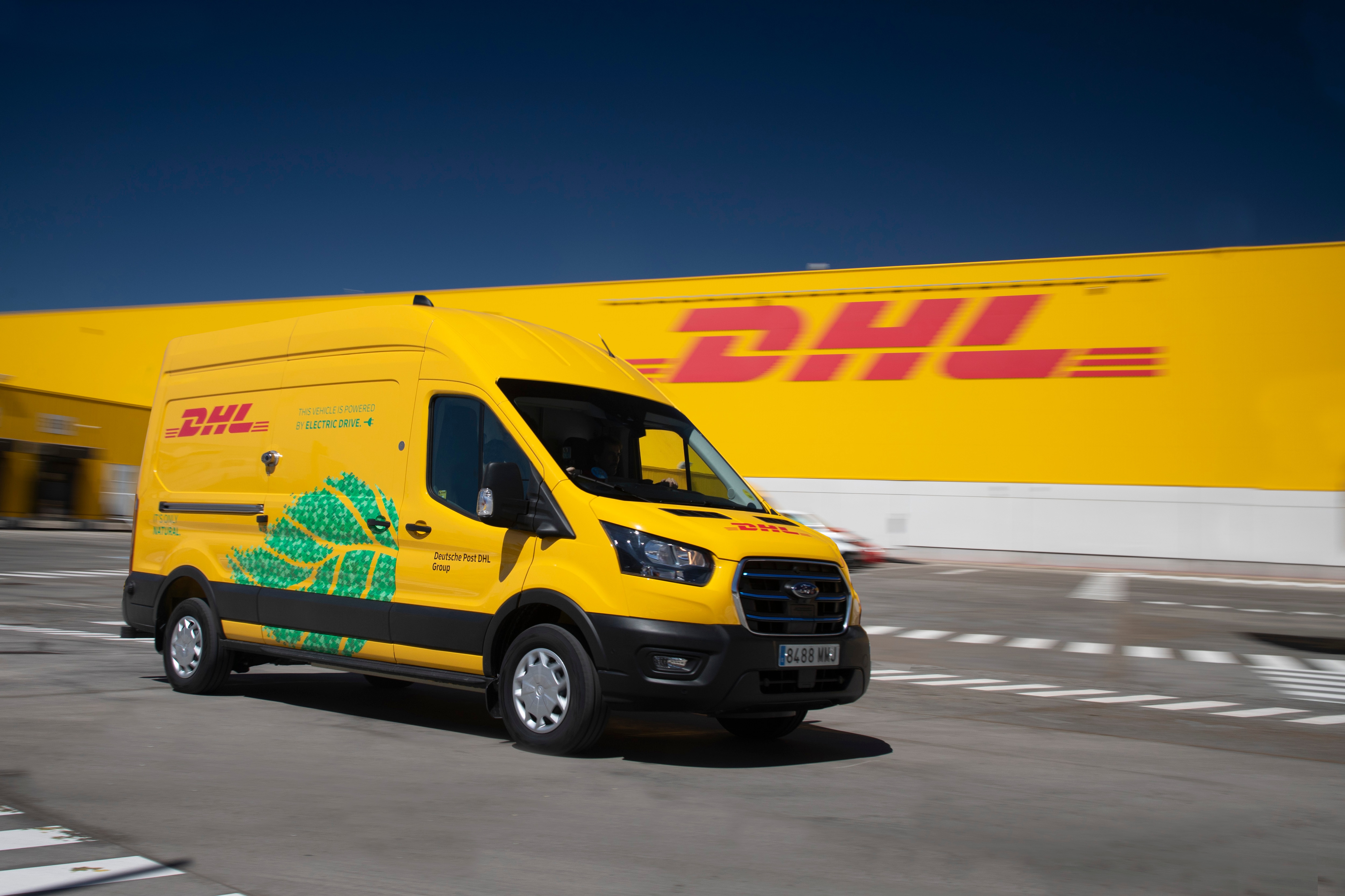 DHL Express España refuerza su última milla sostenible de la mano de ...