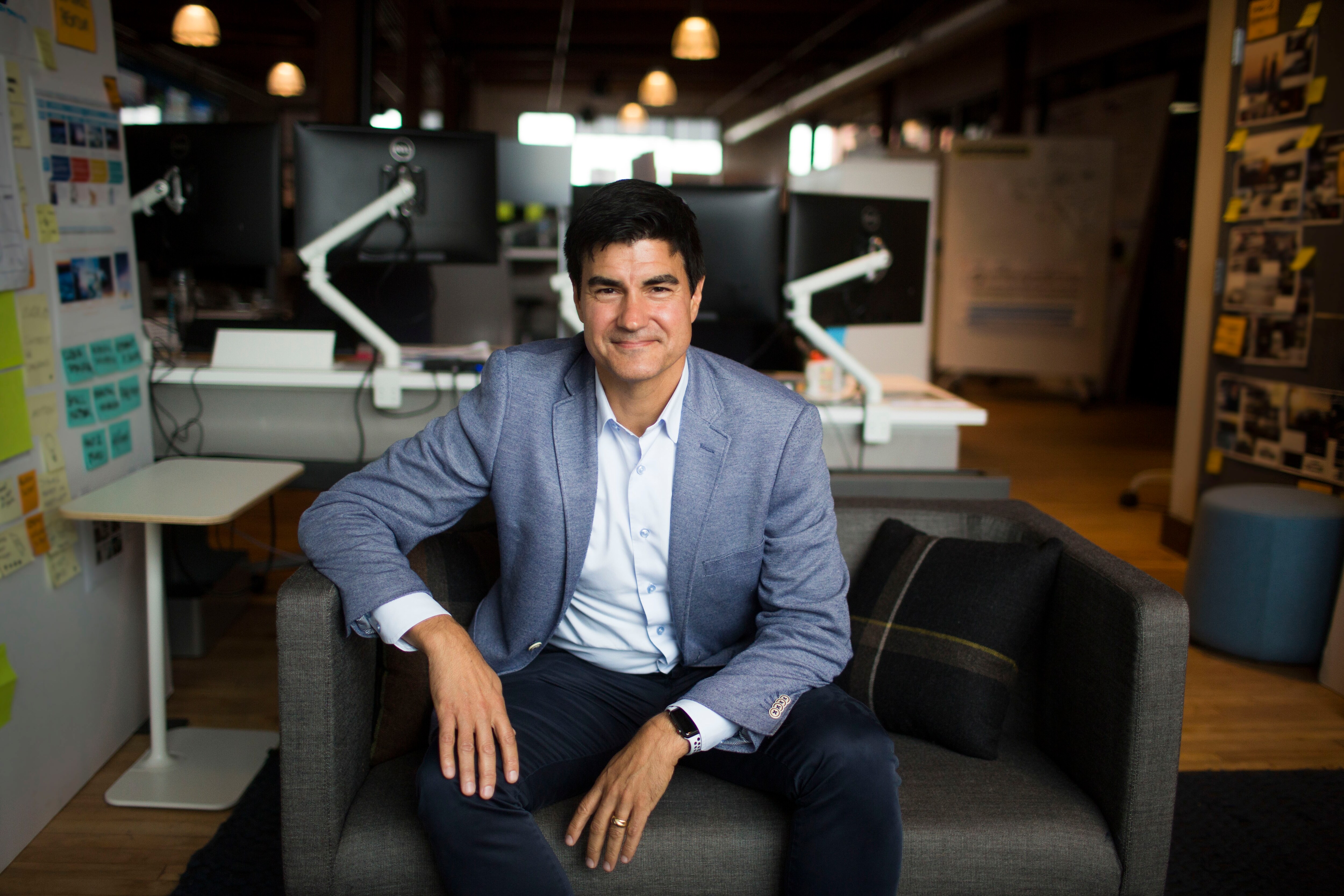 Ted Cannis | Taiwan | Chinese (Traditional) | 福特媒體中心