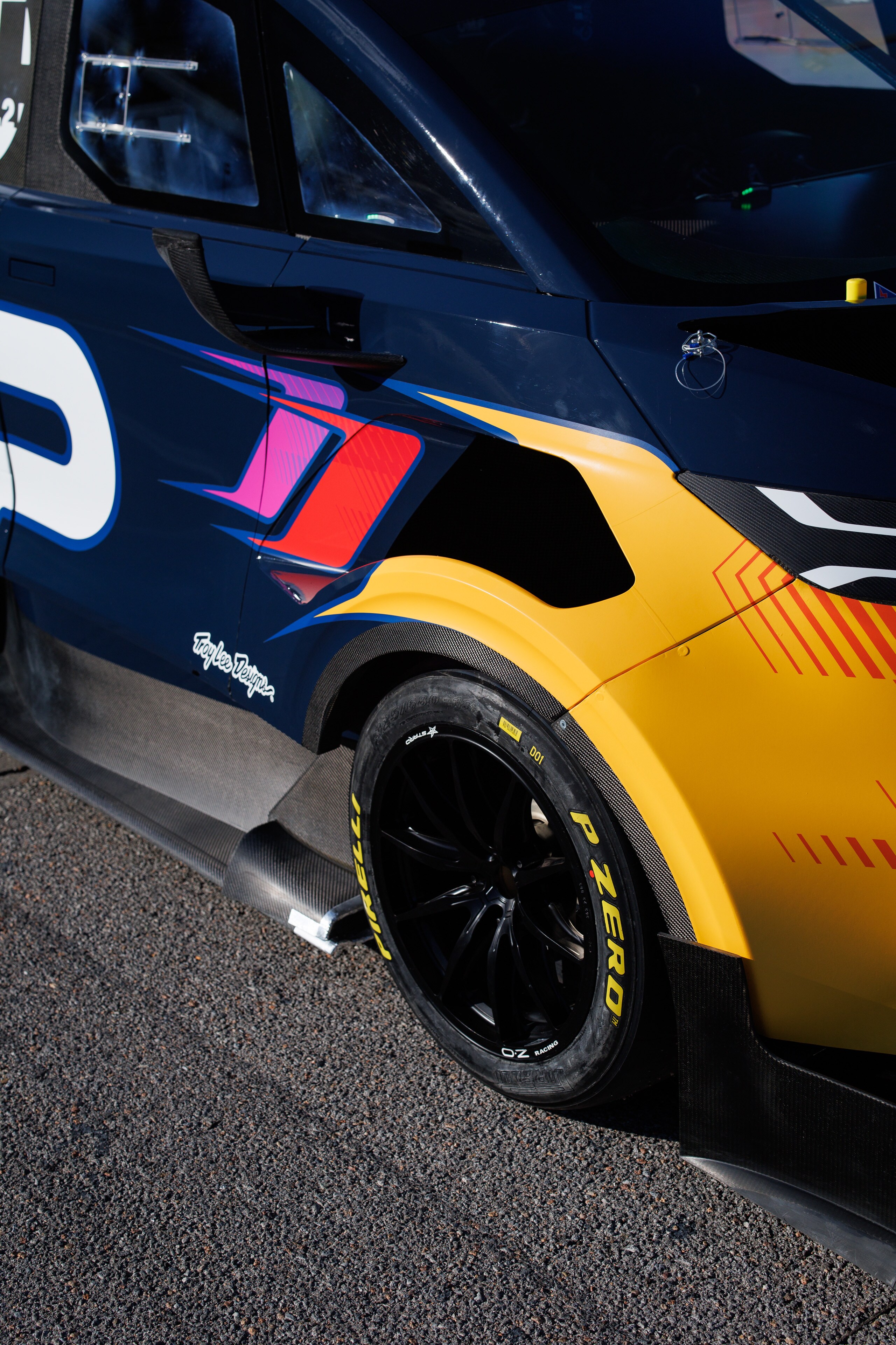 SuperVan 4.2 | Ford Media Center