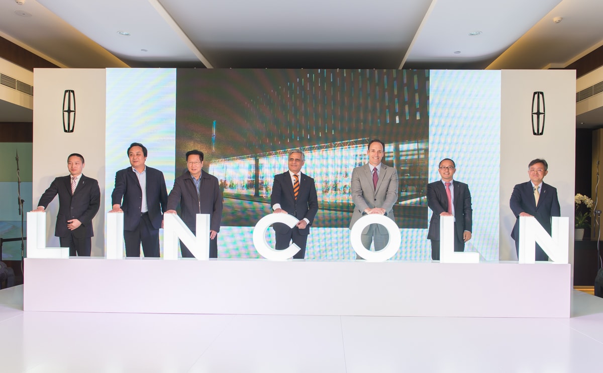 Lincoln Opens First Stores in China and Unveils "The Lincoln Way ...