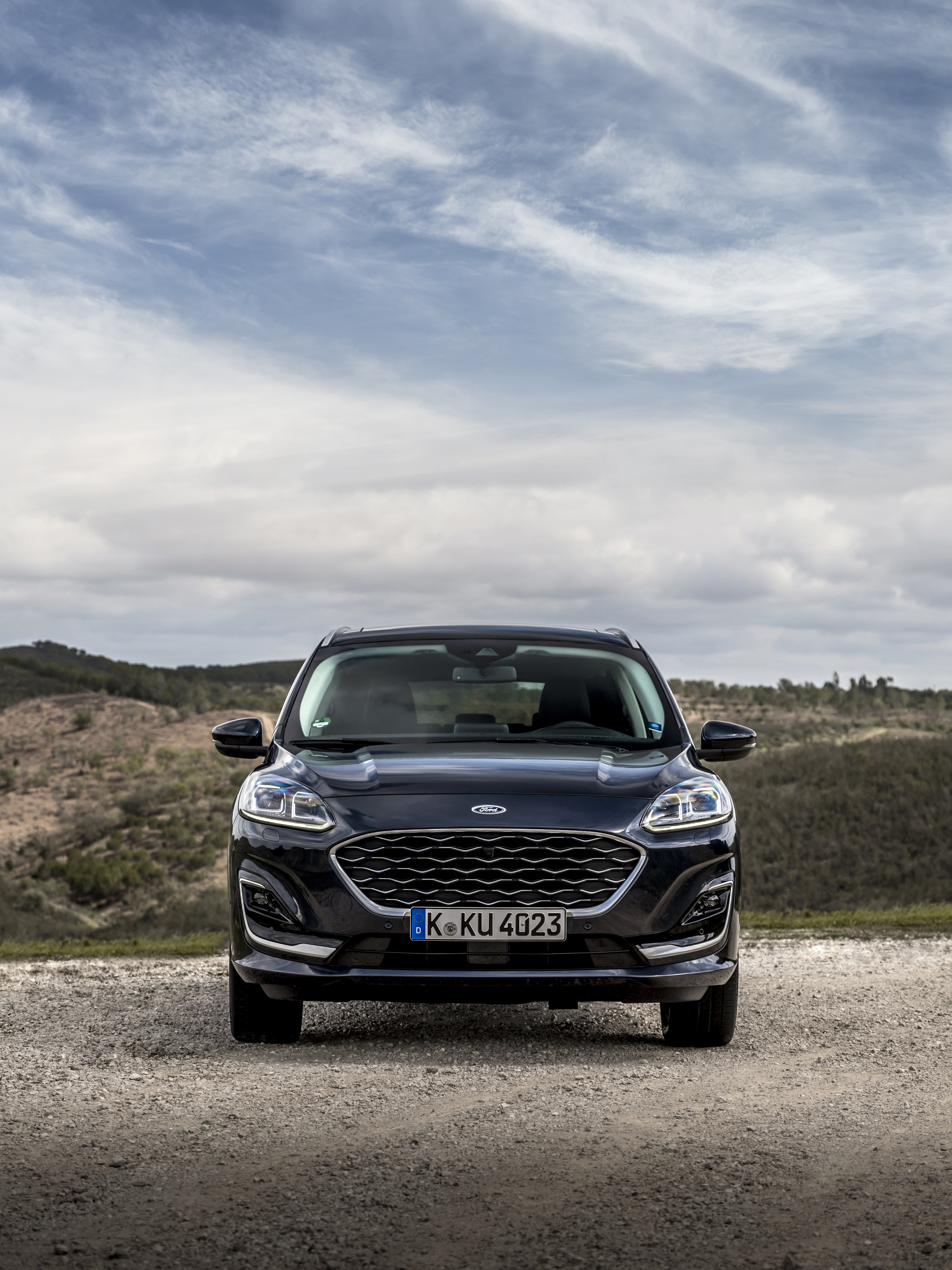 Sporty and Sleek All New Ford Kuga Energises the Popular SUV Segment as Ford s Most Electrified Vehicle Ever