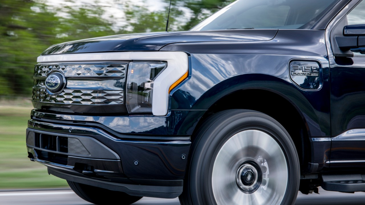 Ford F-150 Lightning Standard Range Increased to EPA-Estimated 240 ...