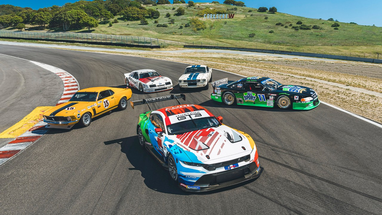 Novo Mustang GT3 homenageia campeões do passado com pintura especial | Brazil | Português | Sala ...